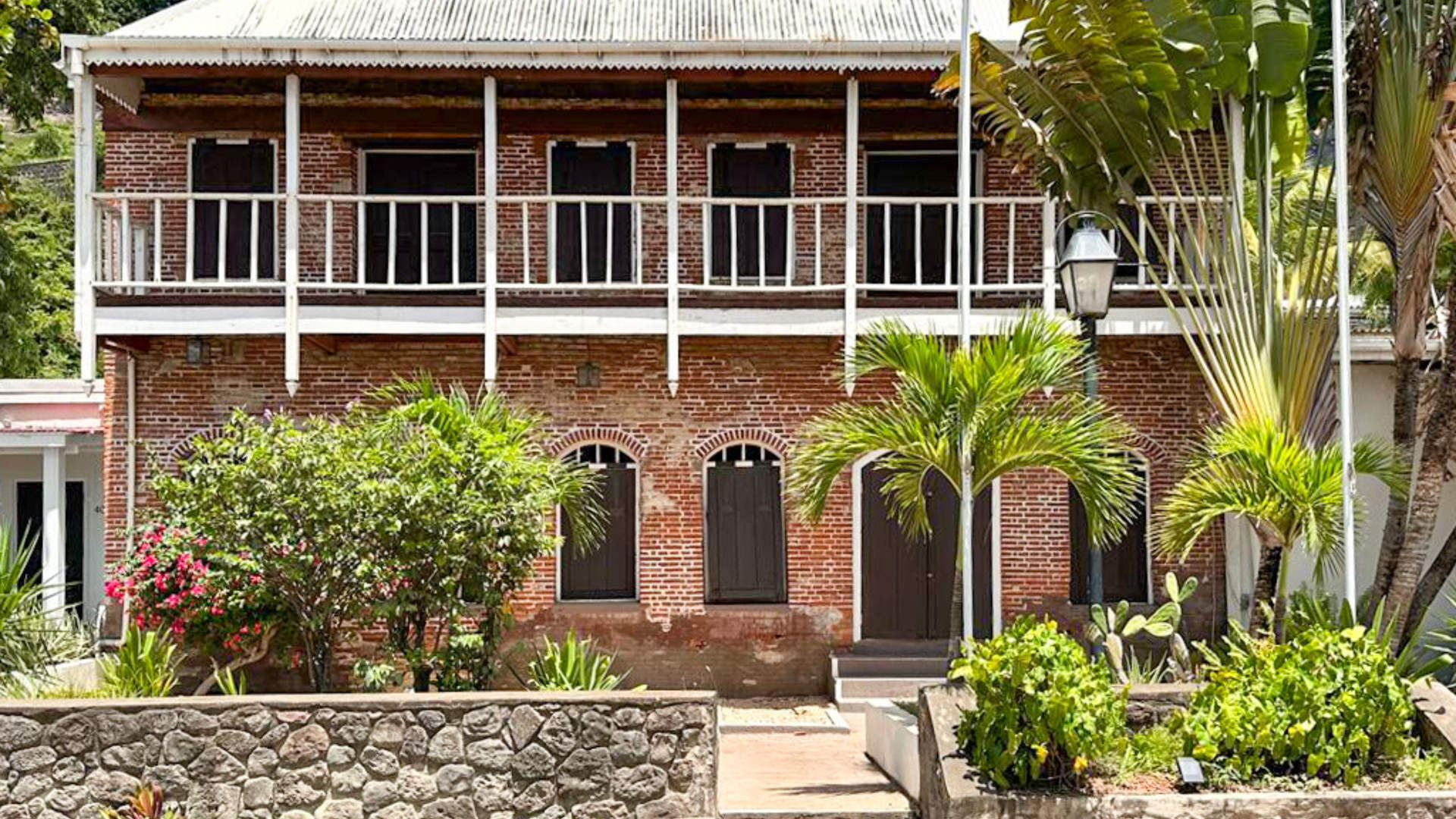 Statia: THE OLD GIN HOUSE HOTEL